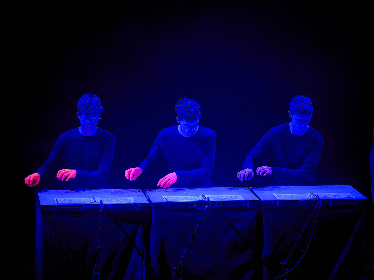 Kunst trifft auf Quantenphysik - hmt Hochschule für Musik und Theater Rostock